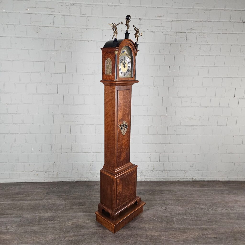 Standing Clocks